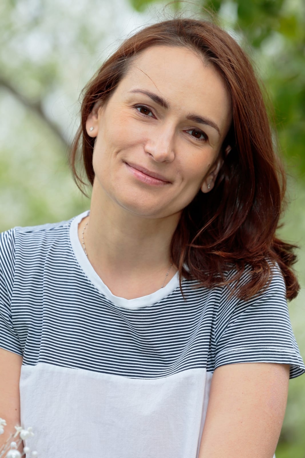Olga Sharova composition florale éblouissante avec des roses Porta Nova